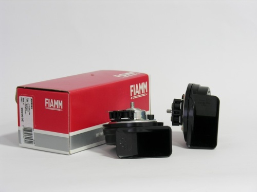 Звуковой сигнал электрический 12V 495/405 Hz. рожок (улитка) чёрный ...